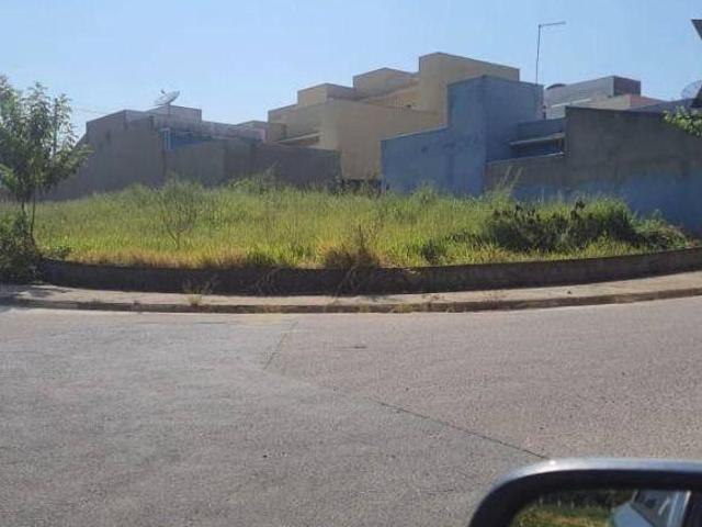 Terreno à venda, 324 m² por R$ 178.000 Jardim Faculdade Boituva/SP