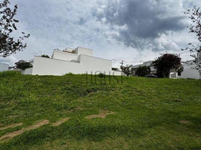 Terreno à venda, 338 m² Condomínio Belvedere I Votorantim/SP