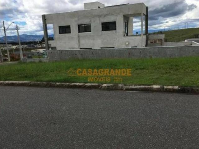 Terreno á venda 332m² no Parque Res. Maria Elmira Caçapava SP