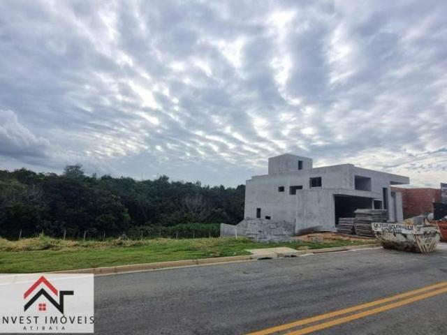 Terreno à venda, 360 m² no Condomínio Elementum