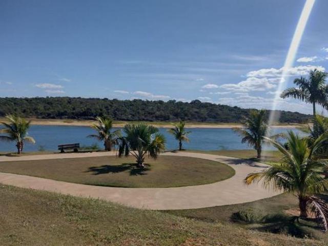 Terreno à venda, 360 m² por R$ 120.000,00 Riviera de Santa Cristina XIII Paranapanema/SP
