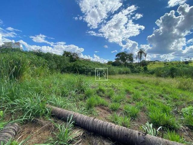 Terreno à venda, 360 m² por R$ 130.000 São Sebastião Igarapé/Minas Gerais