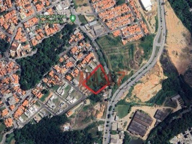 Terreno à venda, 7.422 m² Jardim Emília Sorocaba/SP