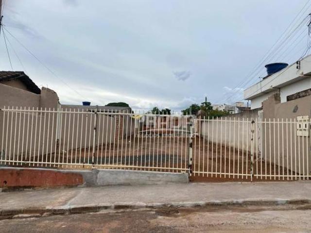 Terreno à venda, 400 m² Brasil Uberlândia/MG