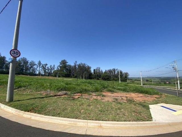 Terreno à venda, 413 m² por R$ 300.000,00 Colina do Castelo Jaguariúna/SP