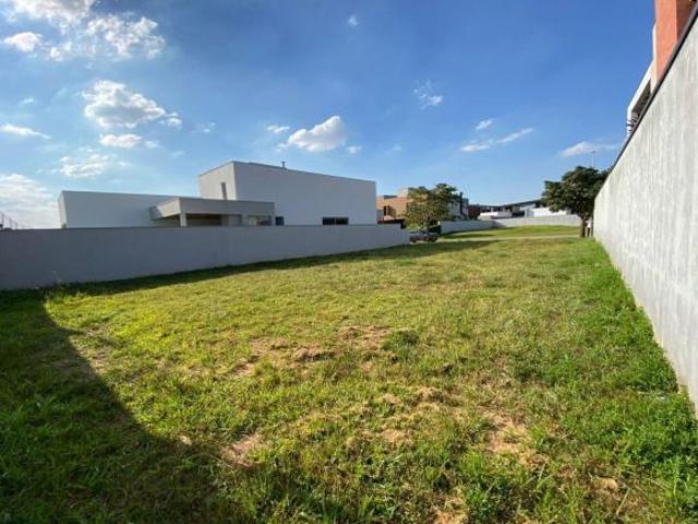 Terreno à venda, 426 m² por R$ 700.000 Alphaville Nova Esplanada 1 Votorantim/SP