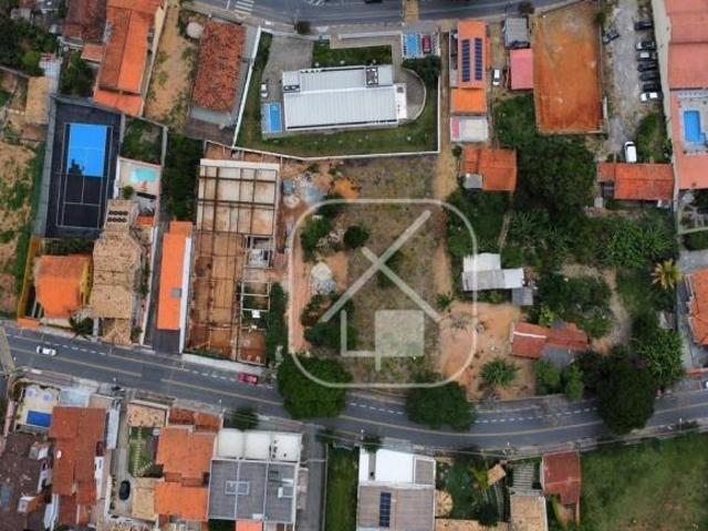 Terreno à venda, 420 m² por R$ 350.000,00 Centro Guararema/SP