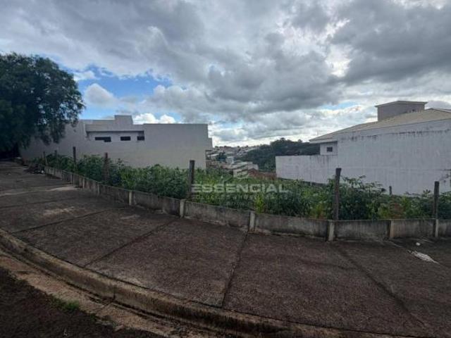Terreno à venda, 439 m² por R$ 220.000,00 Jardim Itália Botucatu/SP