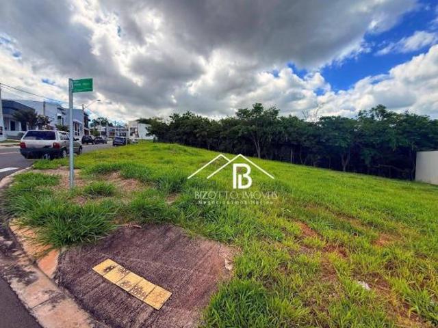 Terreno à venda, 445 m² de esquina com fundo para mata por R$ 556.600 Loteamento Park Gran Reserve