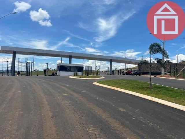 Terreno à venda, 446 m² por R$ 380.000,00 Condomínio Residencial Teriva Innovare Bragança Paulis