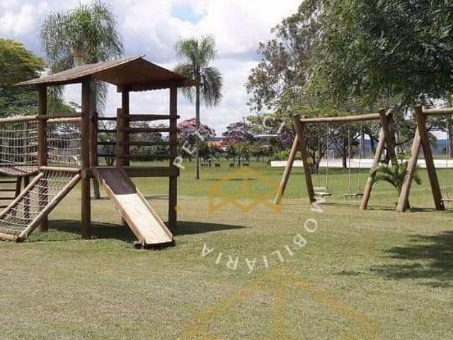 Terreno à venda, 450 m² por R$ 200.000,00 Centro Paranapanema/SP