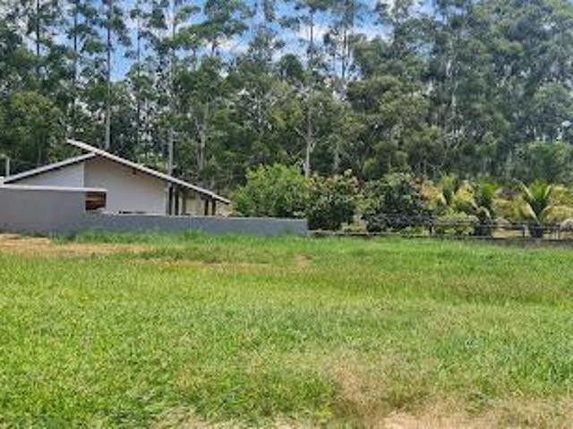 Terreno à venda, 450 m² por R$ 70.000,00 Condominio ninho verde Porangaba/SP