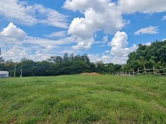 Terreno à venda, 450 m² por R$ 75.000,00 Condomínio Ninho Verde I Eco Residence Porangaba/SP