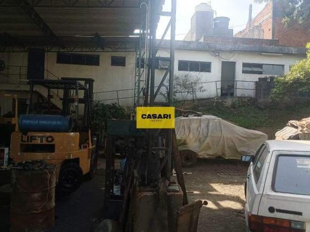 Terreno à venda 476m² com ótima localização