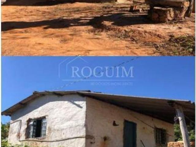 Terreno à venda 4700m com riacho no terreno a 7km de Andrelândia MG