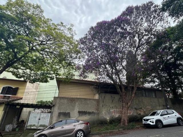 Terreno à venda 4 vagas Assunção Santo André SP