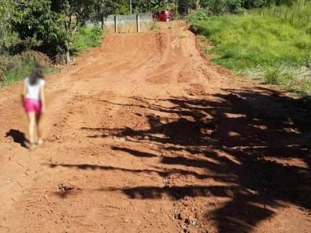 Terreno à venda, 500 m² por R$ 140.000,00 Vila Santa Helena Atibaia/SP