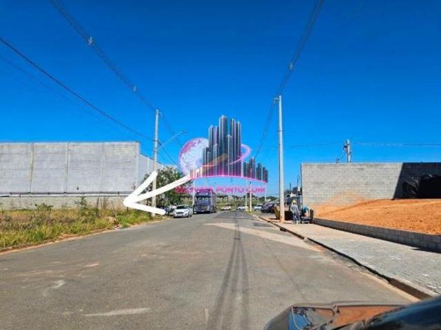 Terreno à venda