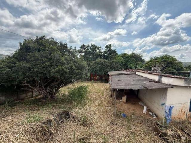 Terreno à venda, 600 m² por R$ 300.000 Centro Mateus Leme/MG