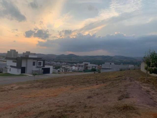 Terreno à venda, 600 m² por R$ 850.000,00 Condomínio Residencial Colinas do Paratehy São José do
