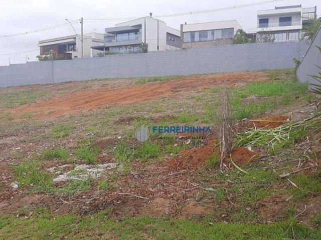 Terreno à venda, 600 m² por R$ 905.000,00 Condomínio Residencial Colinas do Paratehy São José do