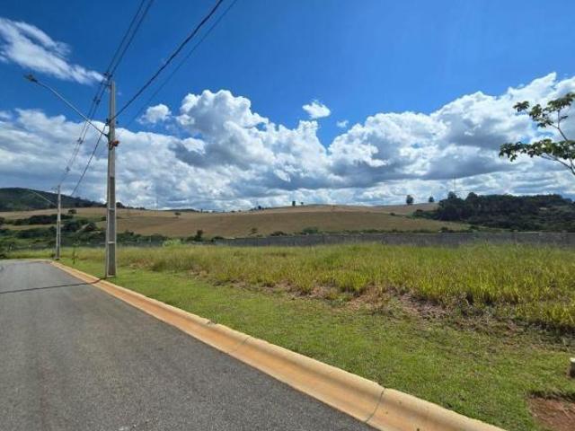 Terreno à venda, 639 m² por R$ 420.000,00 Condomínio Residencial Teriva Innovare Bragança Paulis