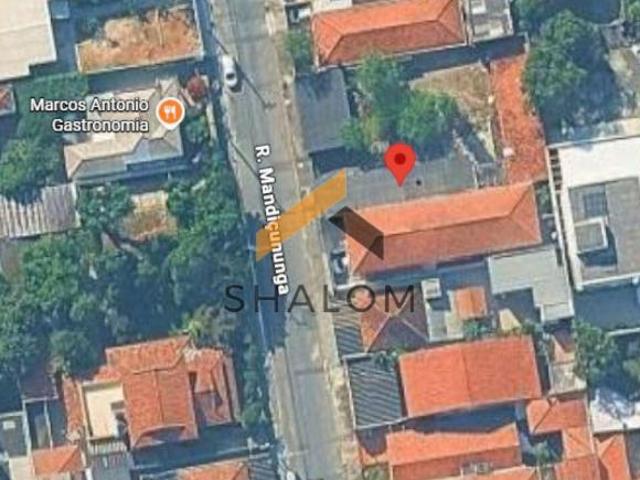 Terreno à Venda 660 m²