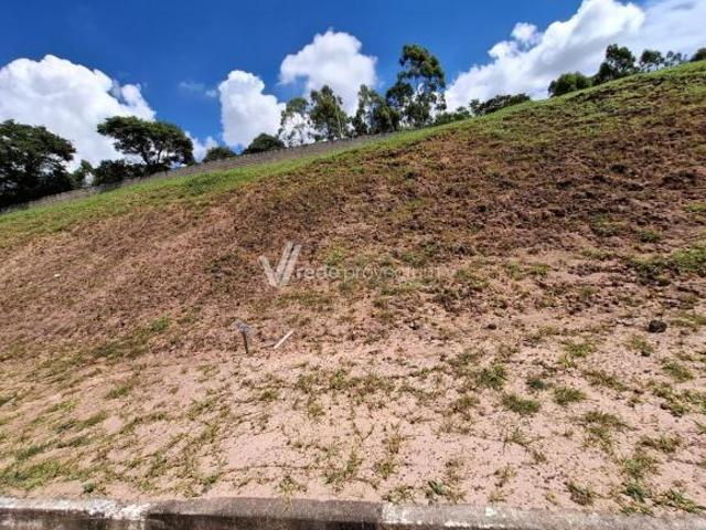 Terreno à Venda, 661m², no Condomínio Villa D’Oro – Vinhedo/SP