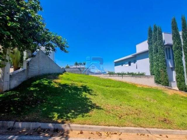 Terreno à venda, 677 m² por R$ 400.000,00 Condominio 7 Lagos Itatiba/SP