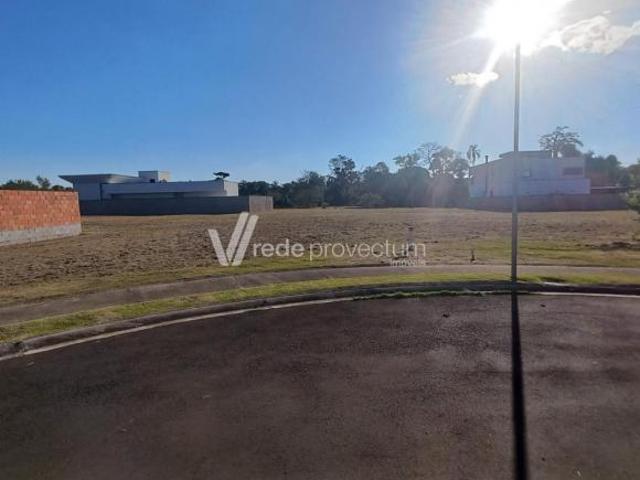Terreno a venda, 698m² Condomínio Tamboré Jaguariuna/SP