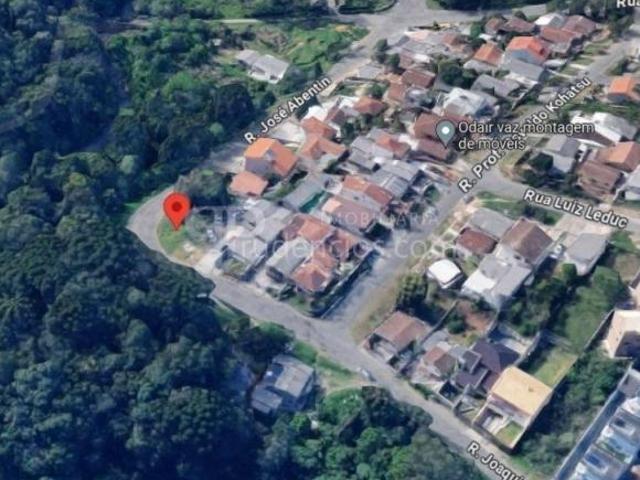 Terreno à venda, 709 m por R 690.000 Vista Alegre Curitiba PR