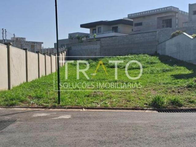 Terreno à venda 709,71m2 no condomínio Arborais pronto para contruir