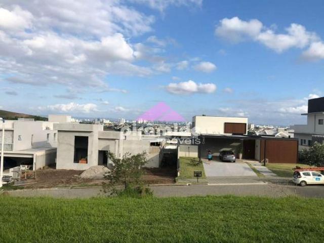 Terreno à venda, 720 m² por R$ 1.370.000,00 Condomínio Reserva do Paratehy São José dos Campos/S
