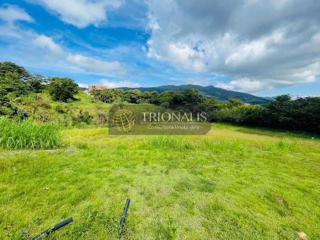 Terreno à venda, 720 m² por R$ 825.000,00 Condomínio Itaporã Atibaia/SP