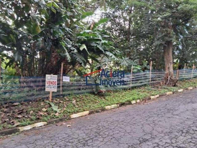 Terreno Declive em Rua sem Saída à venda, 755 m² Águas da Fazendinha Carapicuíba/SP