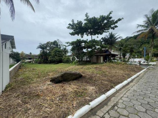 Terreno à venda, 806 m² por R$ 1.200.000,00 Granville Guarujá/S