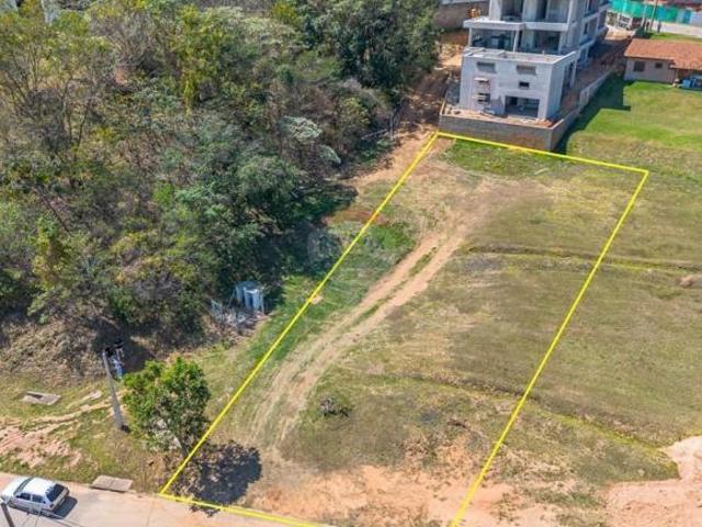 Terreno à venda, 802 m², no Condomínio Santa Teresa entre Vinhedo e Itupeva SP