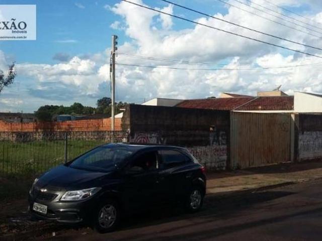 Terreno à venda, 900 m² por R$ 420.000 Jardim São João Batista São Carlos/SP