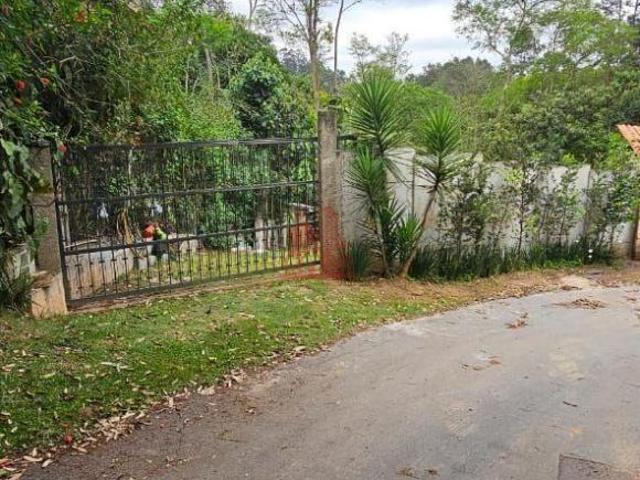 Terreno à venda Cotia, com 298m²/ Aceita permuta por casa ou chácara na região