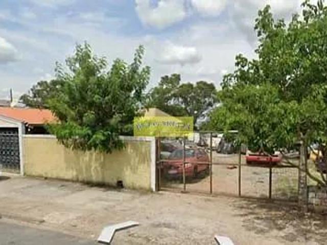 Terreno à venda Com Ótima Localização na Avenida Pacaembu para Finalidade Comercial ou Industrial, J