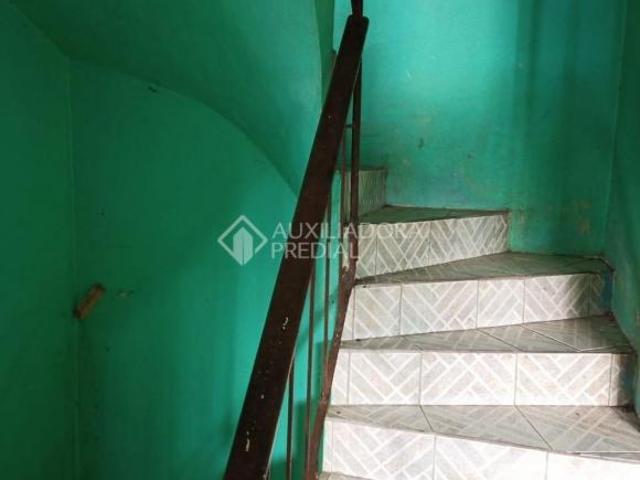 Terreno à venda, com casa redisdencial, 2 dormitórios