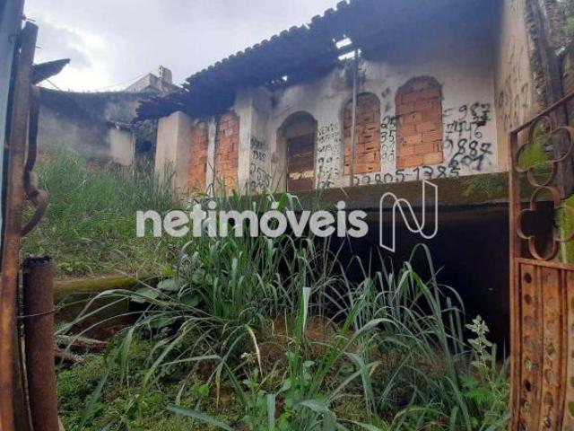 Terreno à Venda com Construção Inacabada 435m²