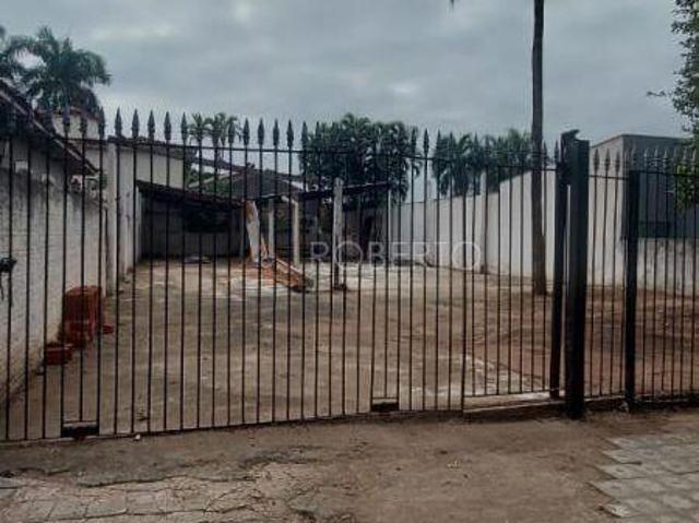 TERRENO À VENDA COM PERFIL COMERCIAL E RESIDENCIAL NA AV PARIGOT SOUZA PVAI PR