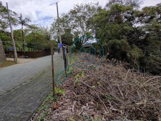 TERRENO À VENDA COM PLANTA APROVADA E ALVARÁ DE CONSTRUÇÃO PARA 2 CASAS  LICENCIAMENTO AMBIENTAL CET