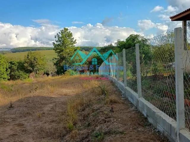 Terreno à Venda com Pomar Produzindo, E com linda Vista, em Condomínio Fechado Bairro Carafá, Vot