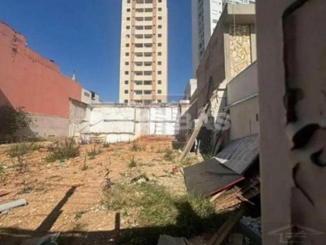 Terreno à Venda com Projeto Aprovado para 80 Apartamentos