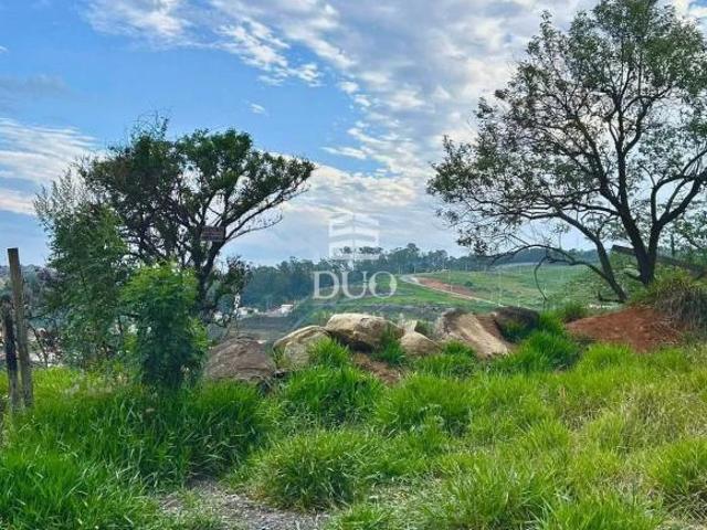 Terreno à venda com vista privilegiada no Jardim Califórnia, Barueri/SP