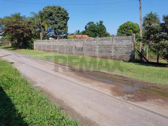 Terreno à venda com 1500 m² no bairro Uirapuru em Cosmópolis SP