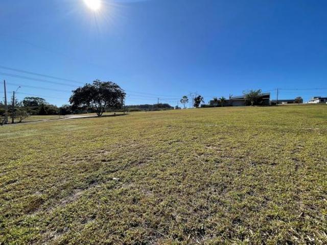 Terreno à venda com 1.000,01 m² no condomínio jardim Indaiatuba Golf, na cidade de Indaiatuba/SP