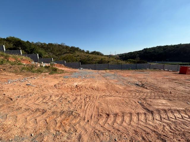 Terreno a venda com 250m2, Arujá Hills Premium Arujá SP!